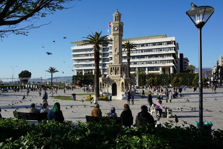 Cosa vedere a Smirne? Le 6 cose da vedere a Smirne